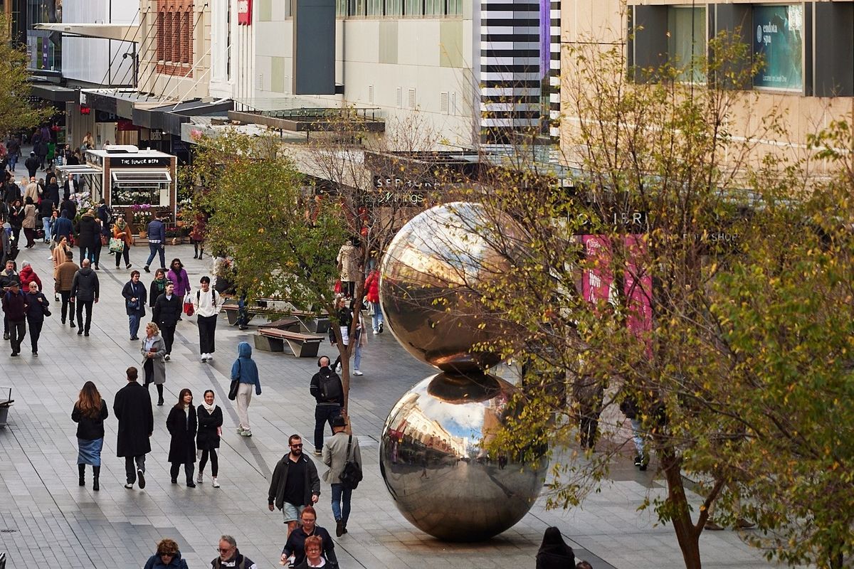Rundle Mall • Adelaide's Premier Shopping, Dining & Entertainment Precinct