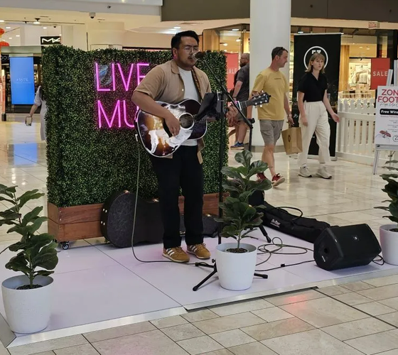 Friday Night Live Music in the Myer Centre • Rundle Mall